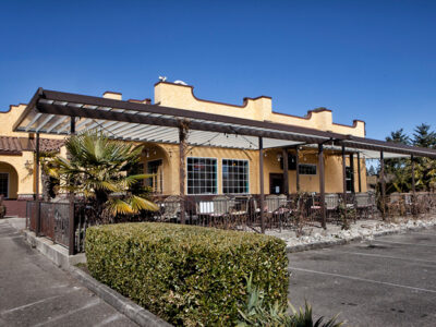 Yelm Restaurant – Puerto Vallarta Restaurantes